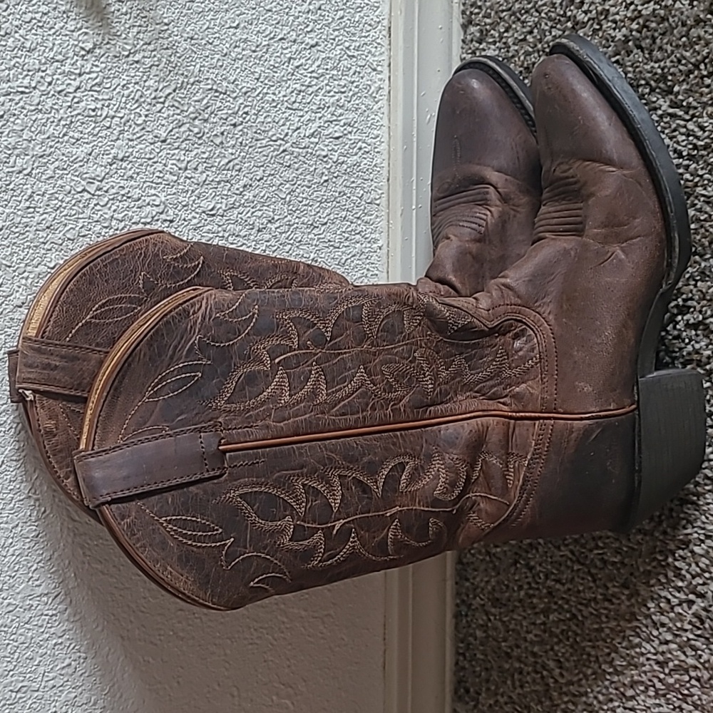 Cowgirl Boots From Bootbarn (New) - Gem